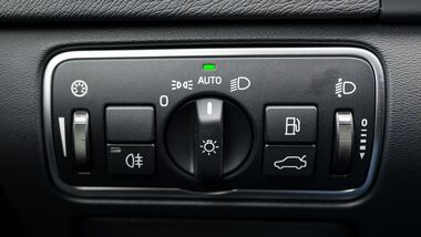 Dimlicht, stadslicht, grootlicht en mistlicht: zo zit het. Alles over ...