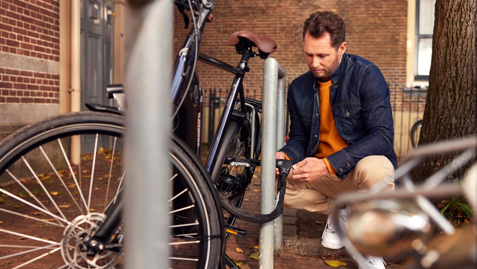 Fietsverzekering vergelijken en afsluiten | ANWB