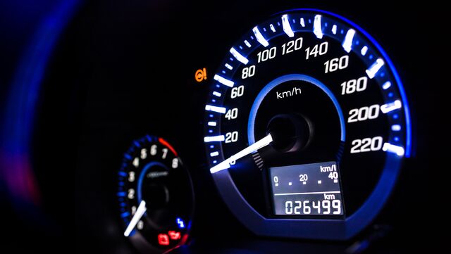 Wat is een goede kilometerstand voor een tweedehands auto? | ANWB