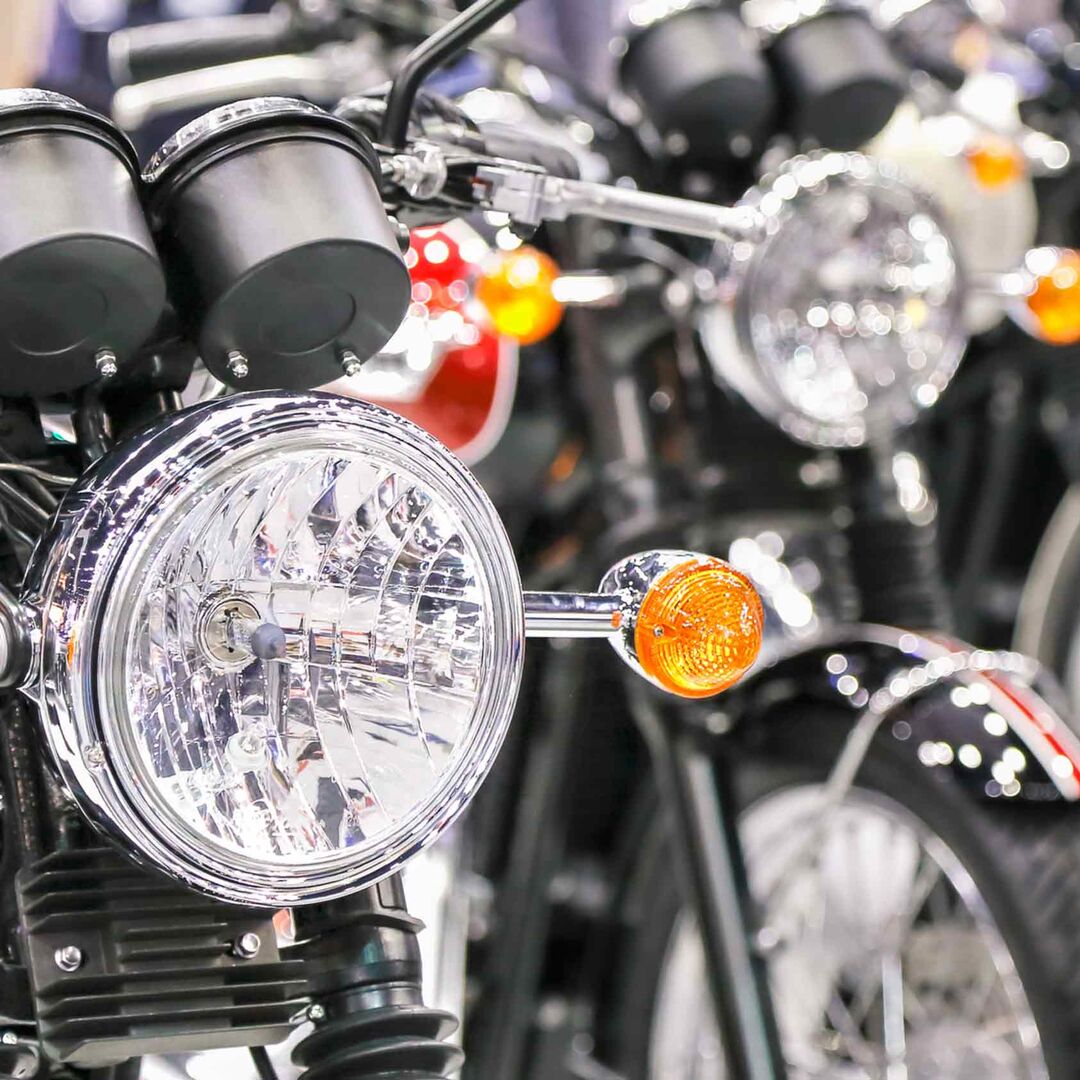 Motorrijlessen, motortrainingen, pechhulp, verzekering en meer | ANWB Motor