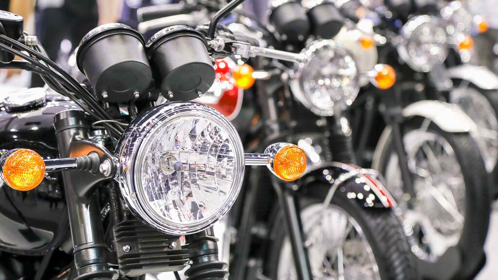 Motorrijlessen, motortrainingen, pechhulp, verzekering en meer | ANWB Motor