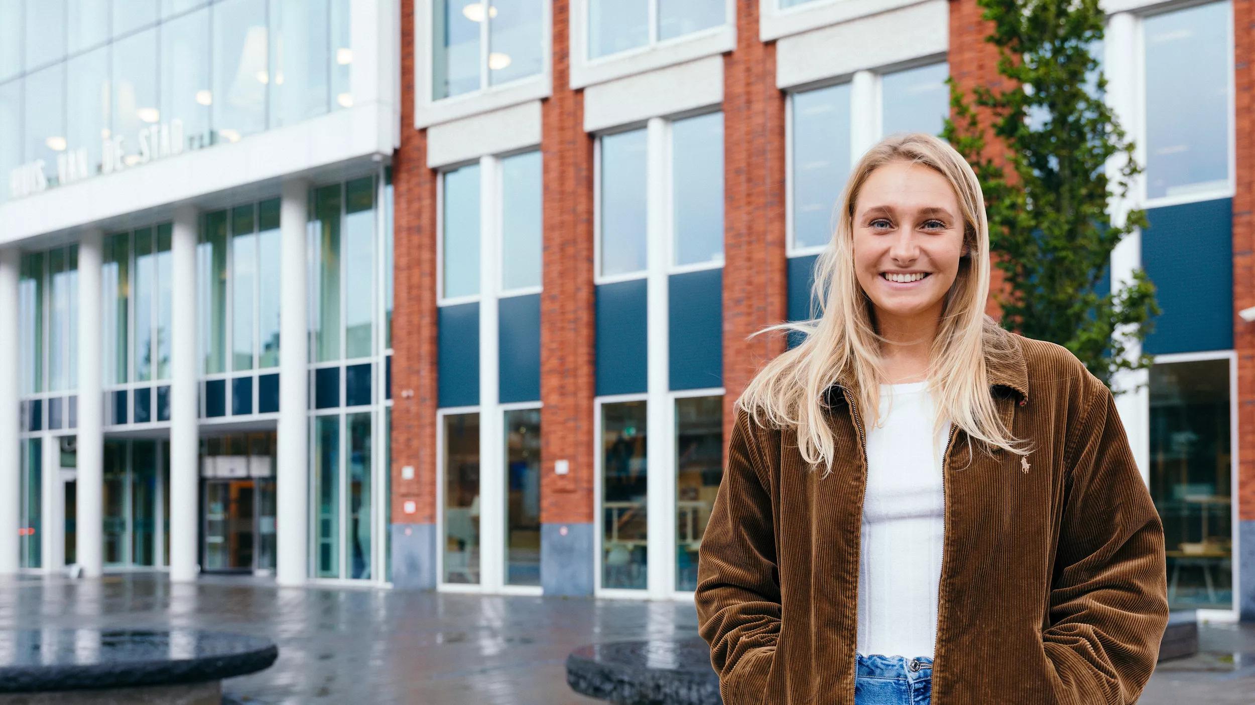 ANWB Rijschool Gouda - Voordelig je rijbewijs B halen