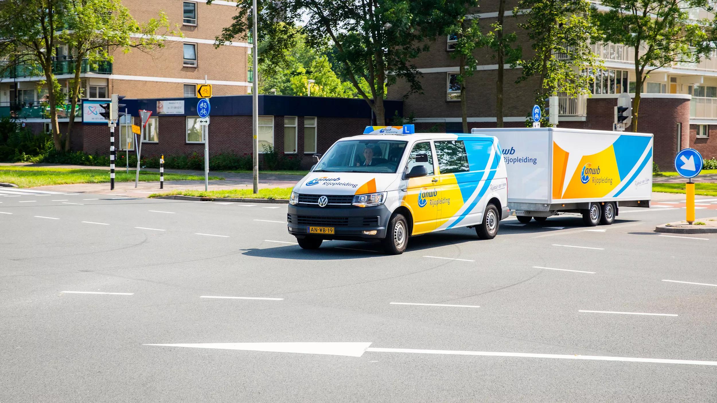 Aanhanger rijbewijs halen? | BE Rijbewijs bij de ANWB